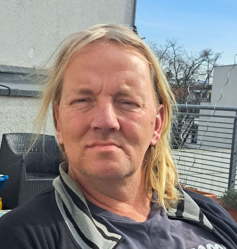 Christian W.: „Ich möchte gerne mal einen Roman schreiben“ - Albert ...